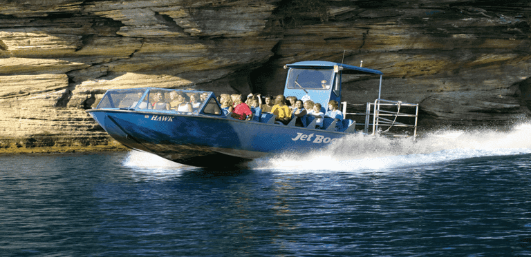 ADVENTURES - Jet Boats